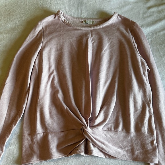 Paper Crane | Sweaters | Womens Light Weight Sweater | Poshmark